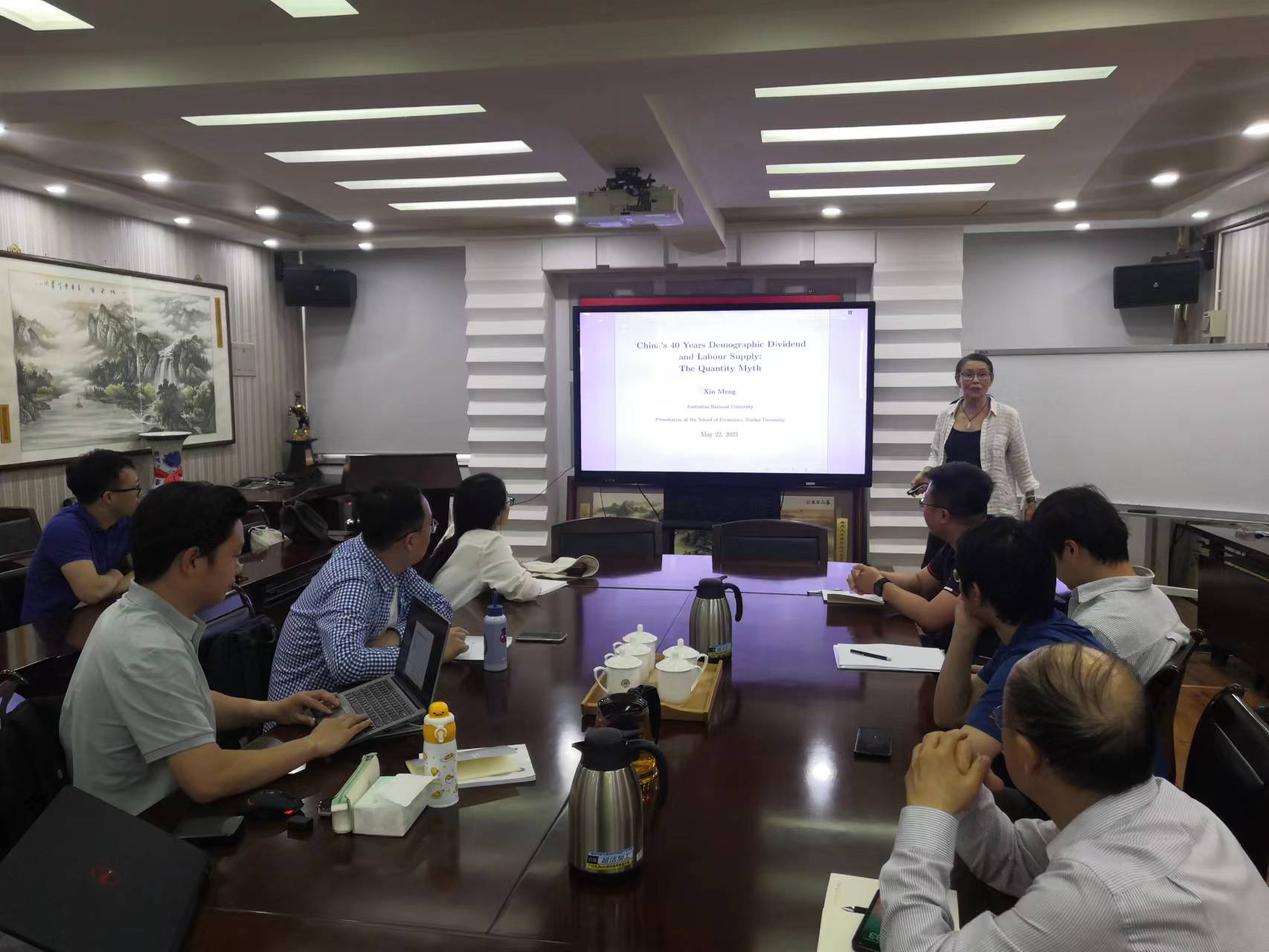 国经所邀请澳大利亚国立大学Xin Meng教授来访并开展学术讲座